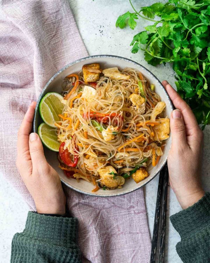 Pad Woon Sen (Glass Noodle Stir-Fry) - Six Hungry Feet