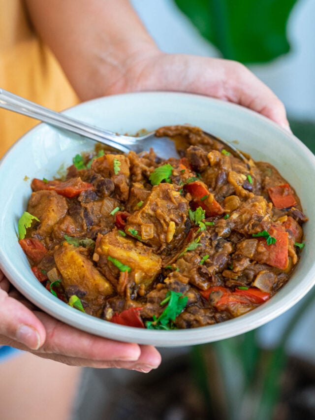 Matoke Recipe - Six Hungry Feet