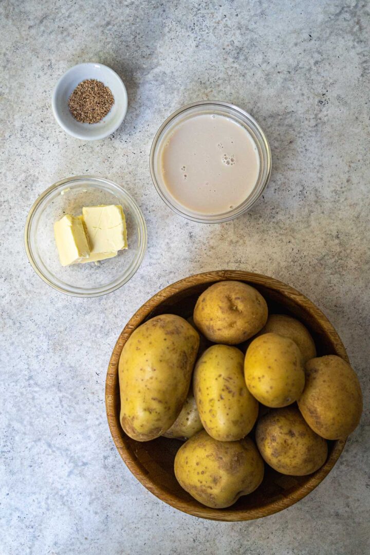 Easy Vegan Mashed Potatoes - Six Hungry Feet