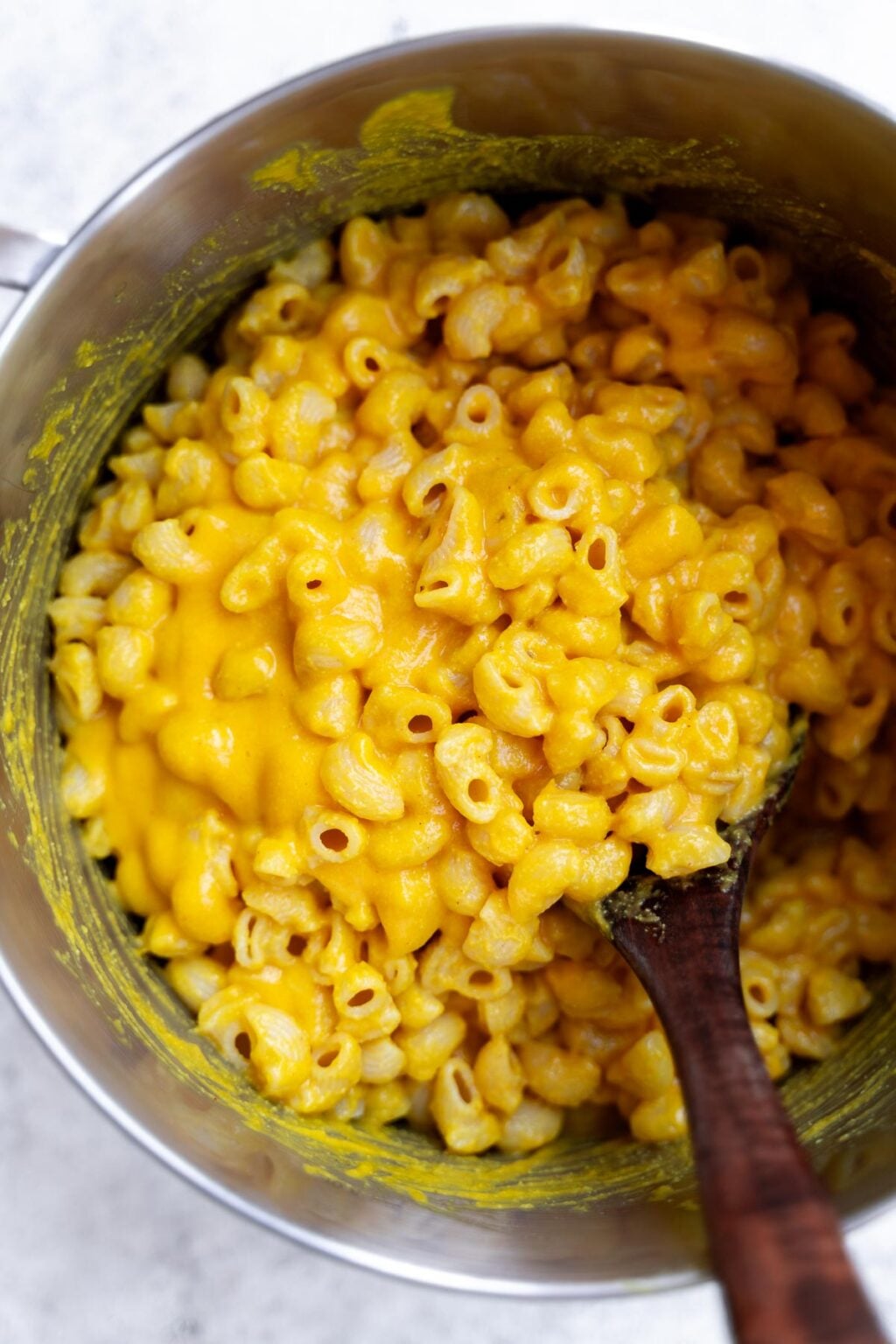 Butternut Squash Mac and Cheese - Six Hungry Feet